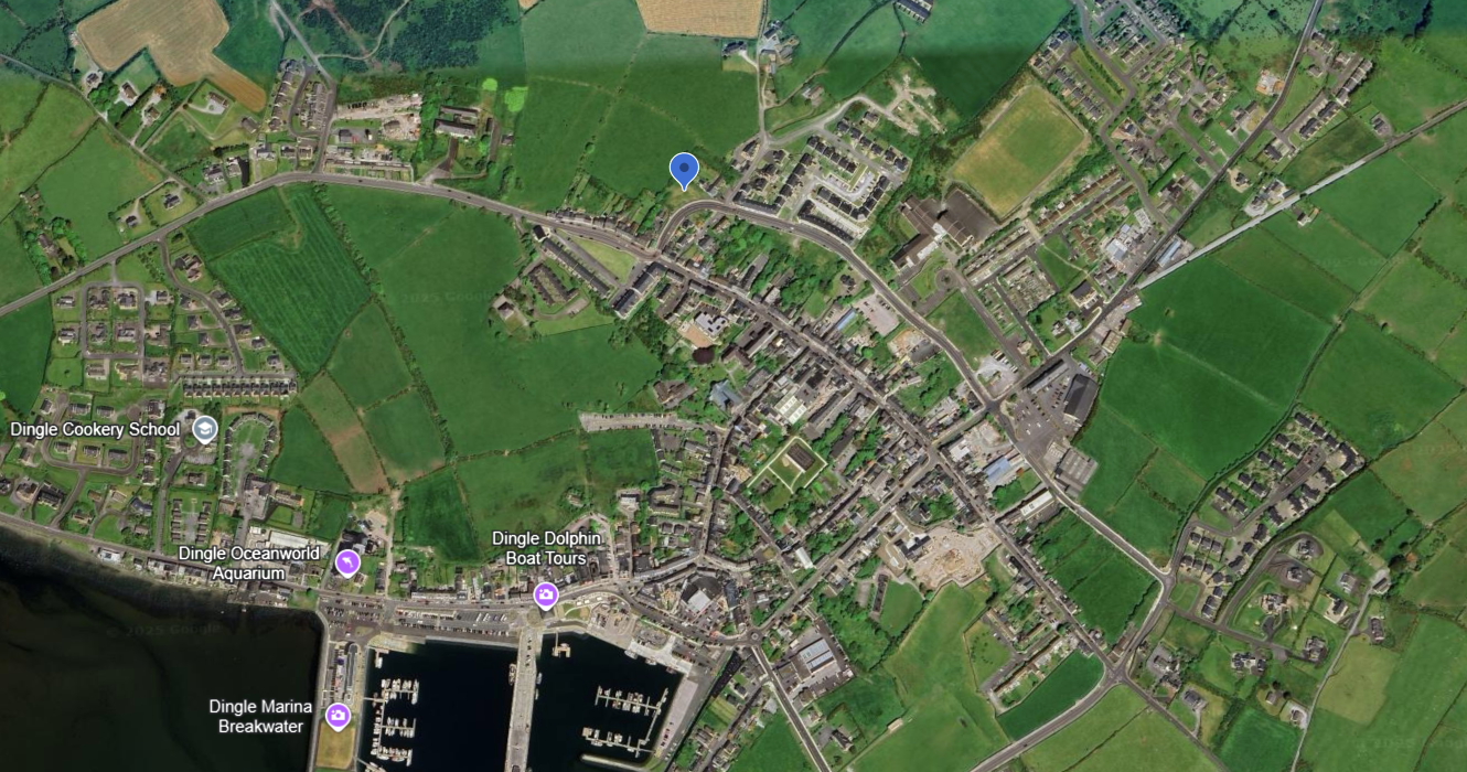 Cairn Close – 'You Dream it, We Build it'